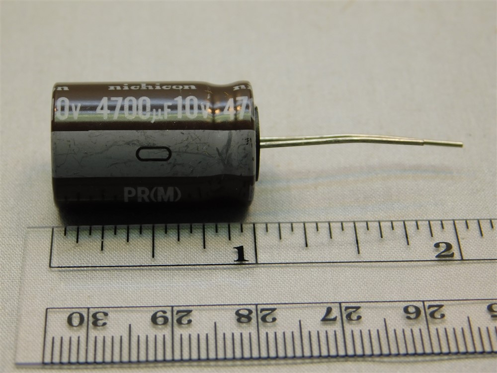 10 Nichicon UPM Series 4700uF 10V 105C 20% Radial Electrolytic ...